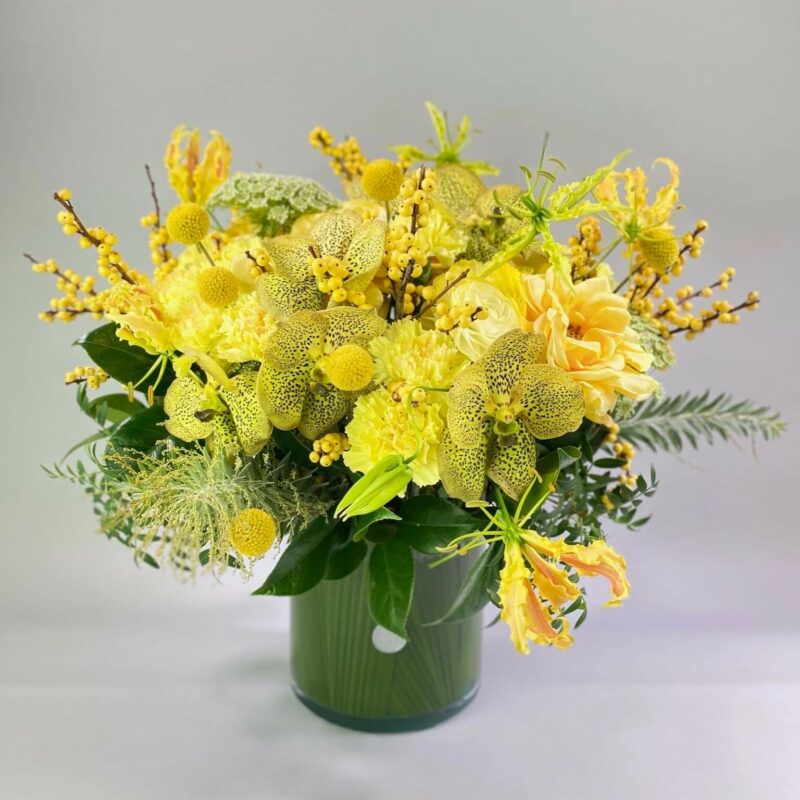 Eblouissante Bouquet de Fleurs et son Vase - Maison Baptiste Pitou