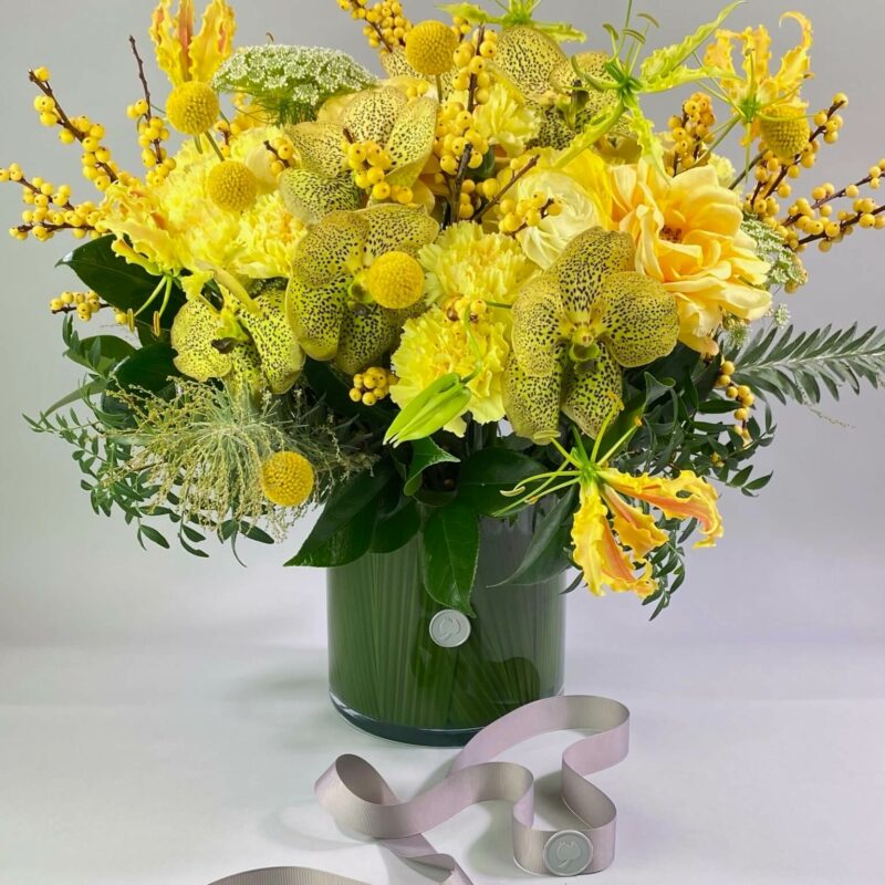 Eblouissante Bouquet de Fleurs et son Vase - Maison Baptiste Pitou